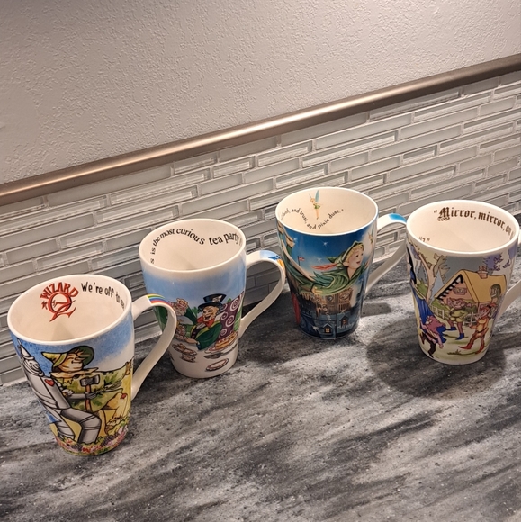 Dining | 4 Paul Cardew Mugs Snow White Peter Pan Wizard Of Oz Alice In ...
